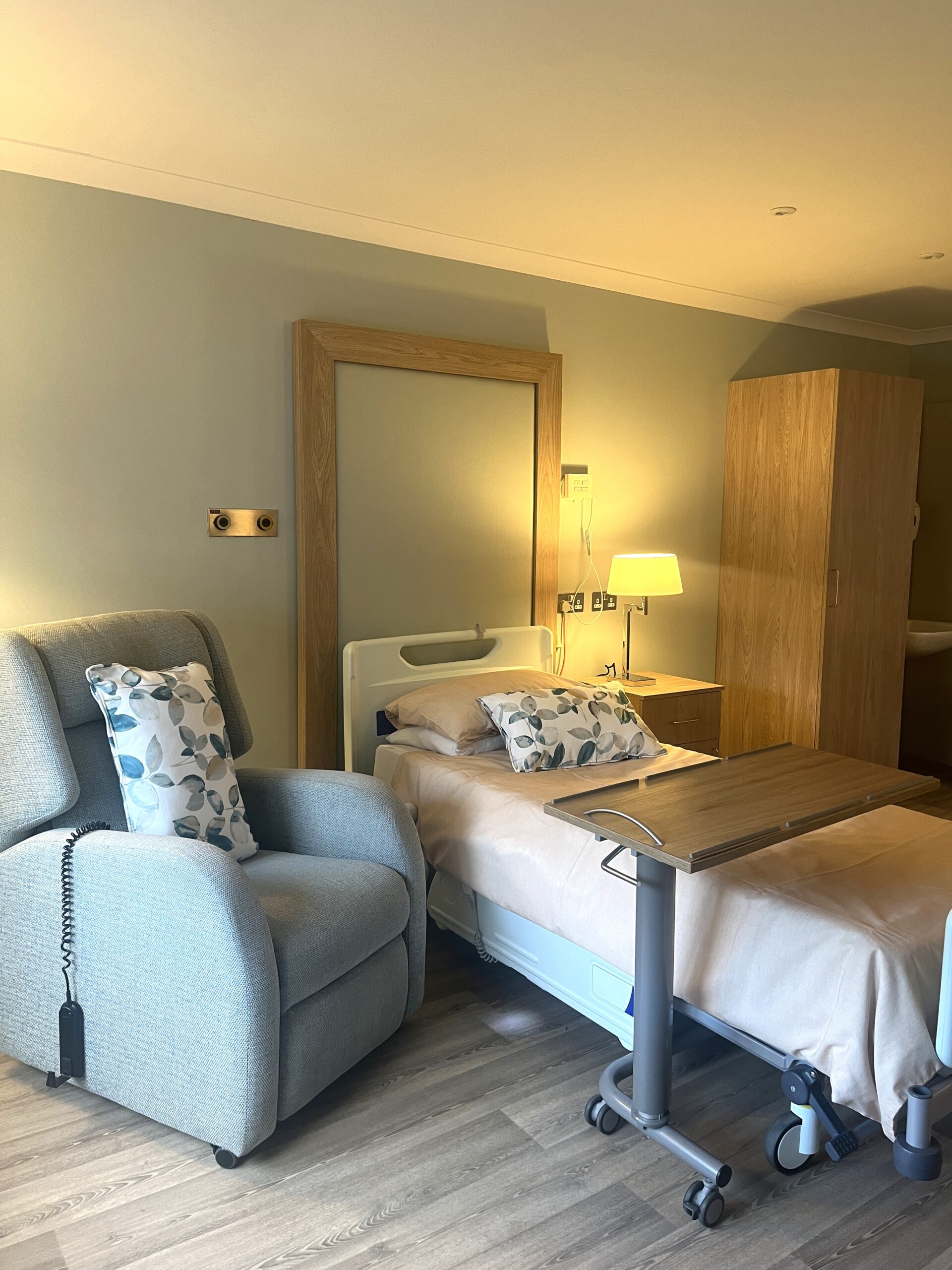 Strathcarron Hospice, Denny – George Nicolson Decorators